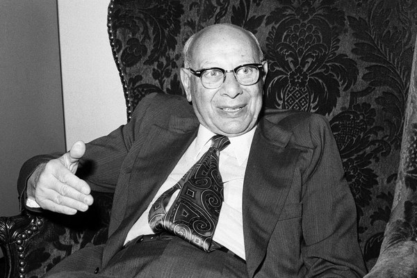 Frasi di Bruno Bettelheim - PensieriParole